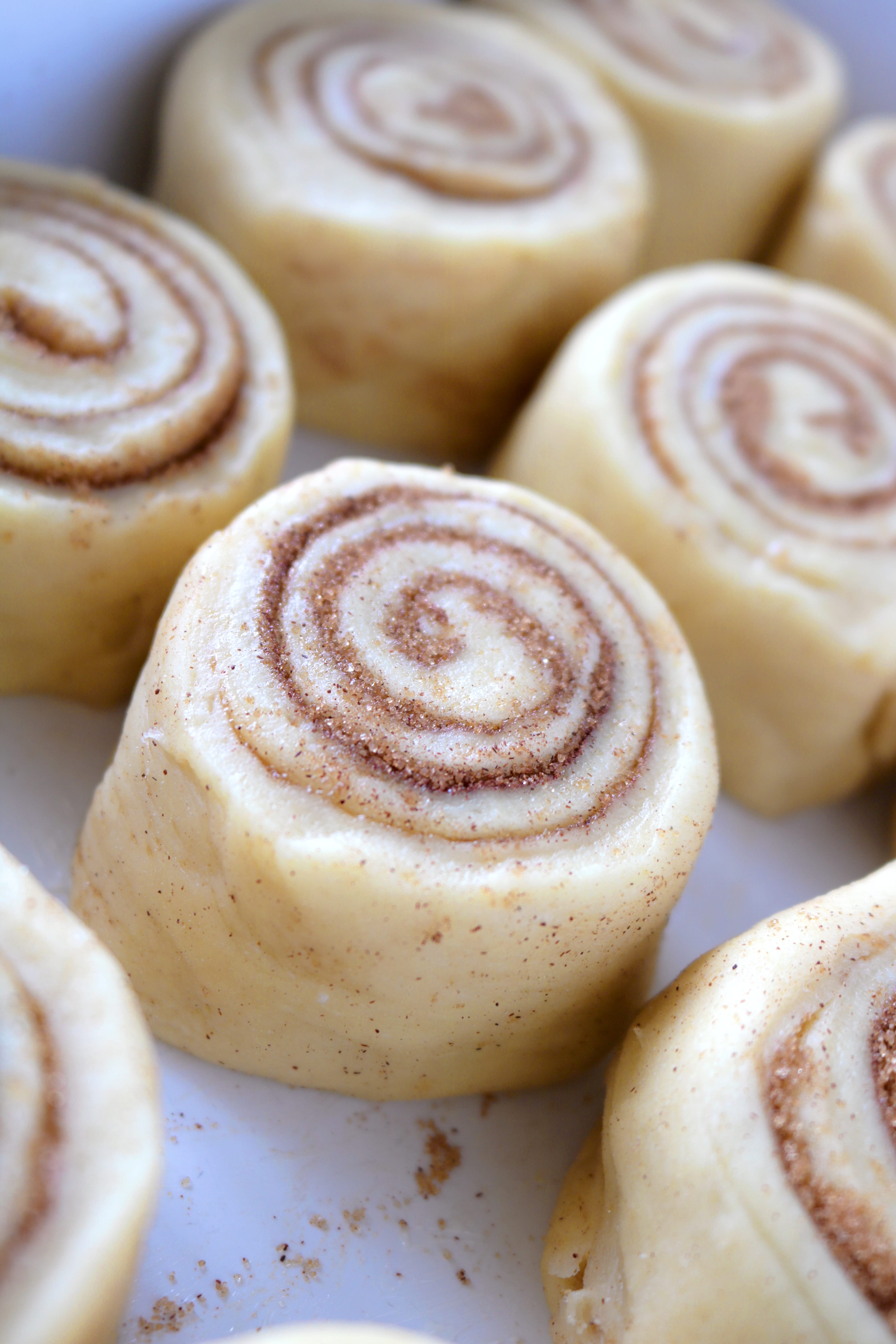 How To Make Cinnamon Rolls from Scratch (Easy Steps!)