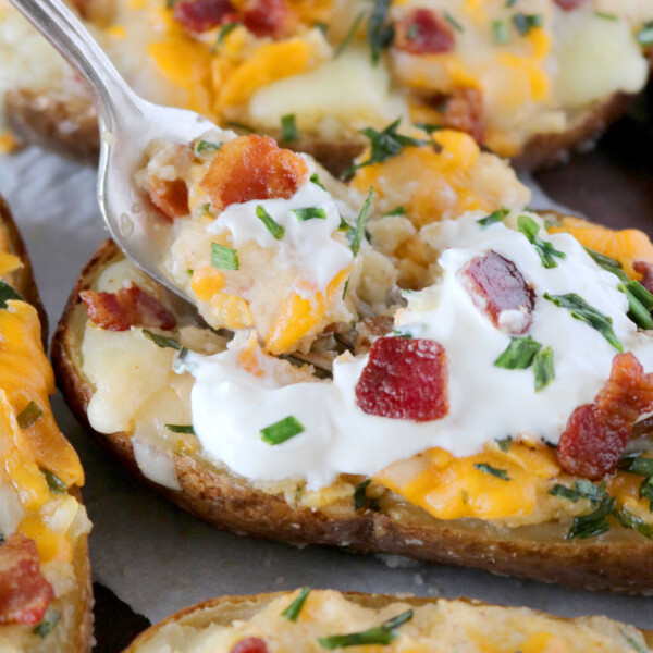 Make-Ahead Twice Baked Potatoes (Crispy Skins + Fully Loaded)