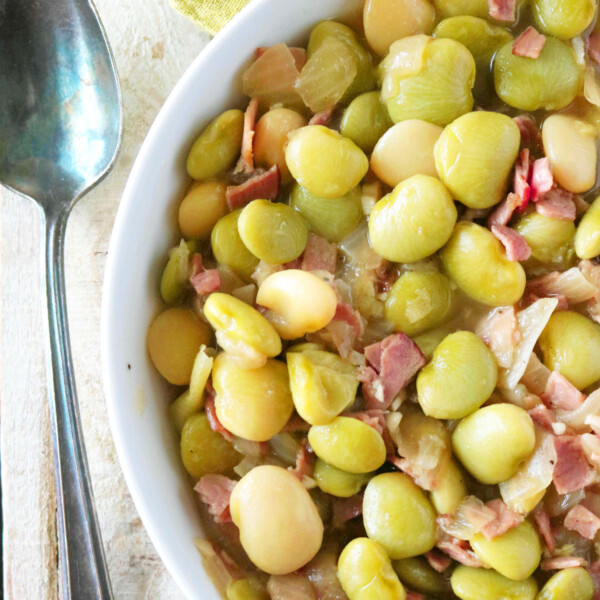 Butter Beans Recipe (Quick and Easy!) - The Anthony Kitchen