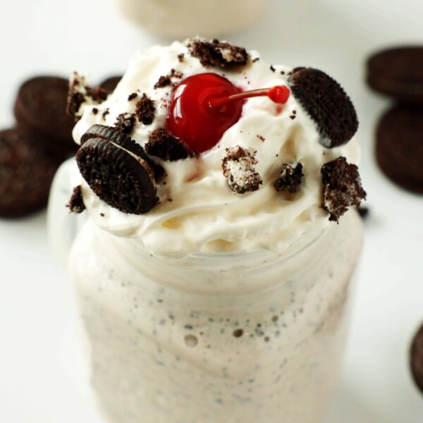 Cookies and Cream Milkshake - The Anthony Kitchen