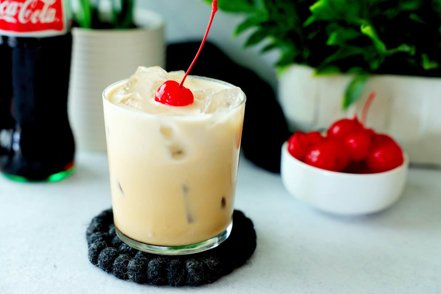 Colorado Bulldog | Easy Cocktail Recipe - The Anthony Kitchen