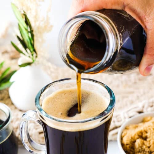 Brown Sugar Simple Syrup Recipe (2 Ingredients, 5 Minutes)