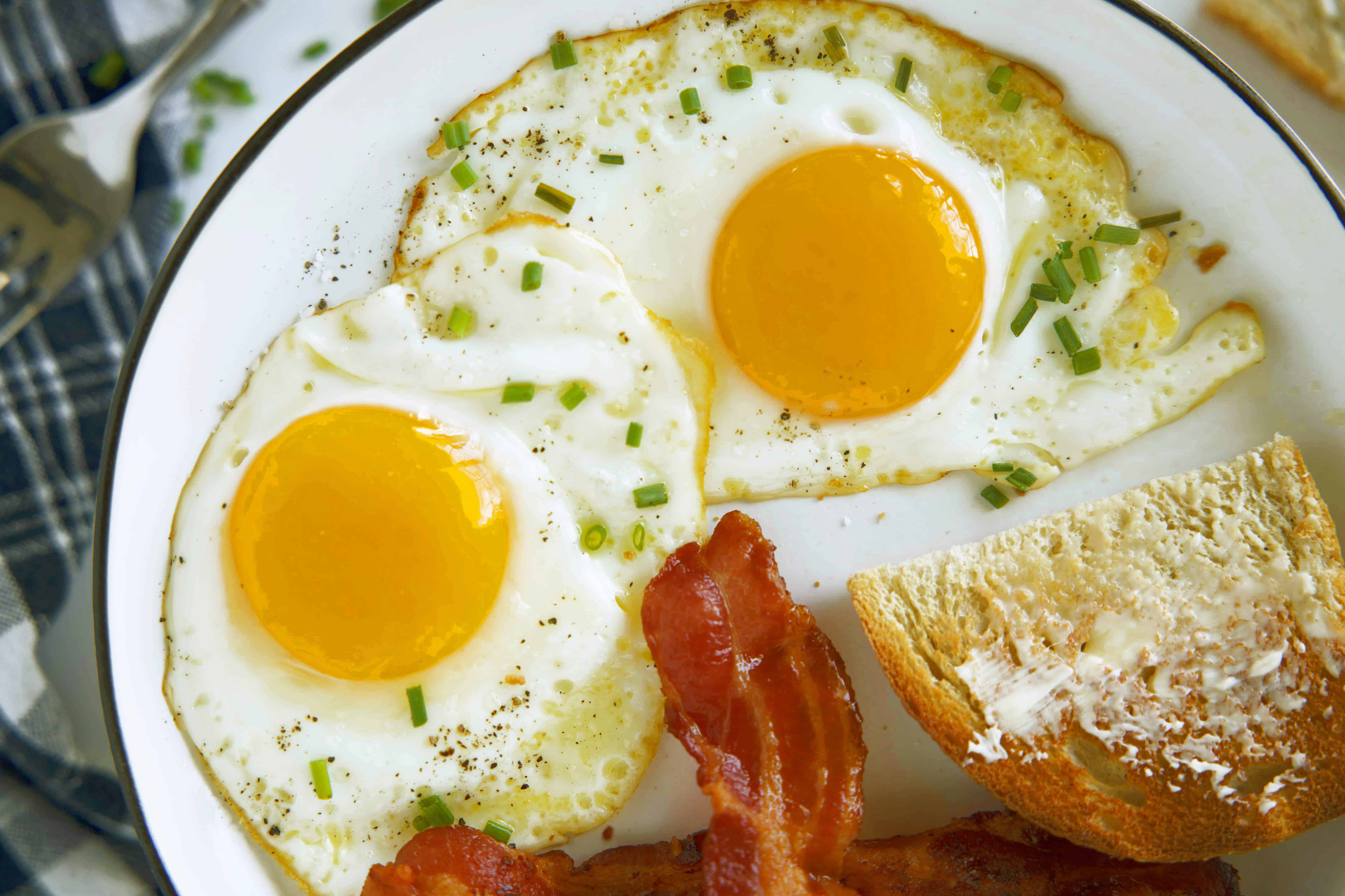 Sunny Side Up Eggs Recipe - The Anthony Kitchen