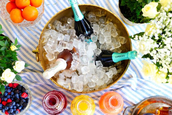 The Ultimate Mimosa Bar Guide (for Effortlessly Easy Hosting!)