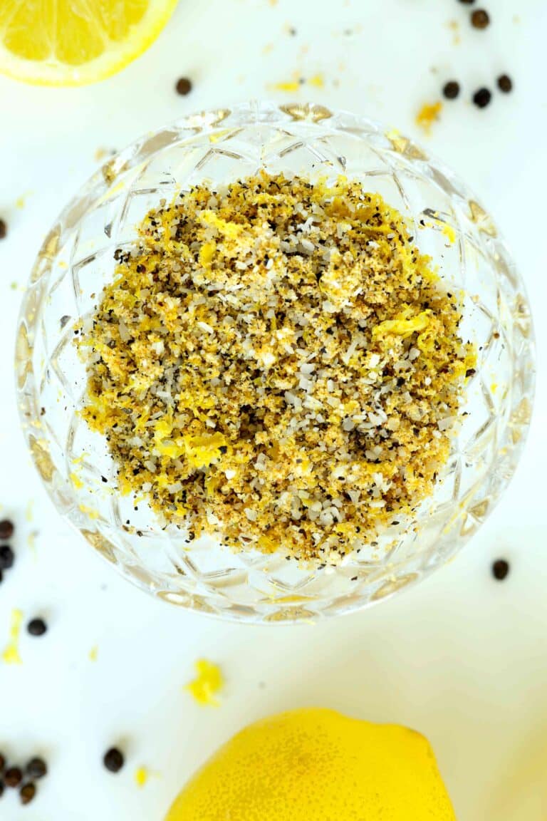 Homemade Lemon Pepper Seasoning (Fresh, No Drying!)