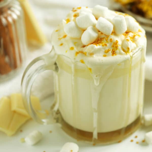 White Hot Chocolate (Creamy, Cozy, Homemade Recipe)