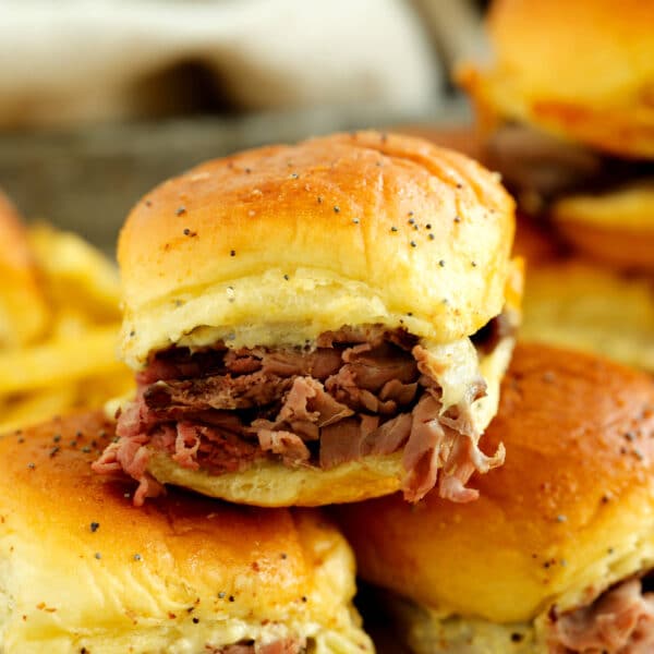Roast Beef Sliders Recipe | Easy Party Appetizer