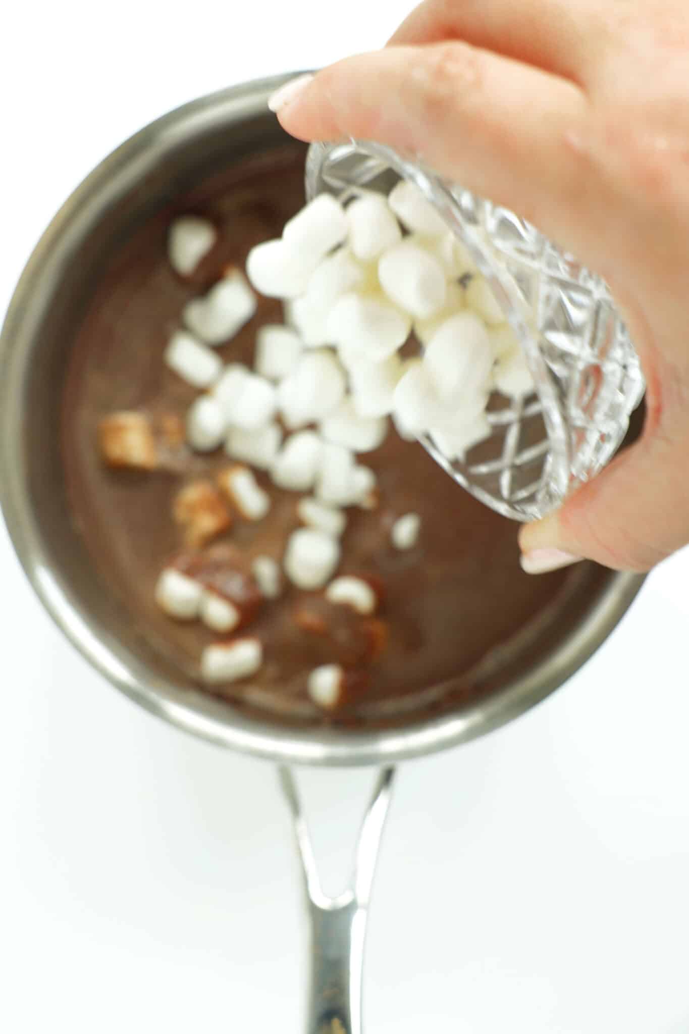 Hot Chocolate with Marshmallows (10-Minute Stovetop Recipe)