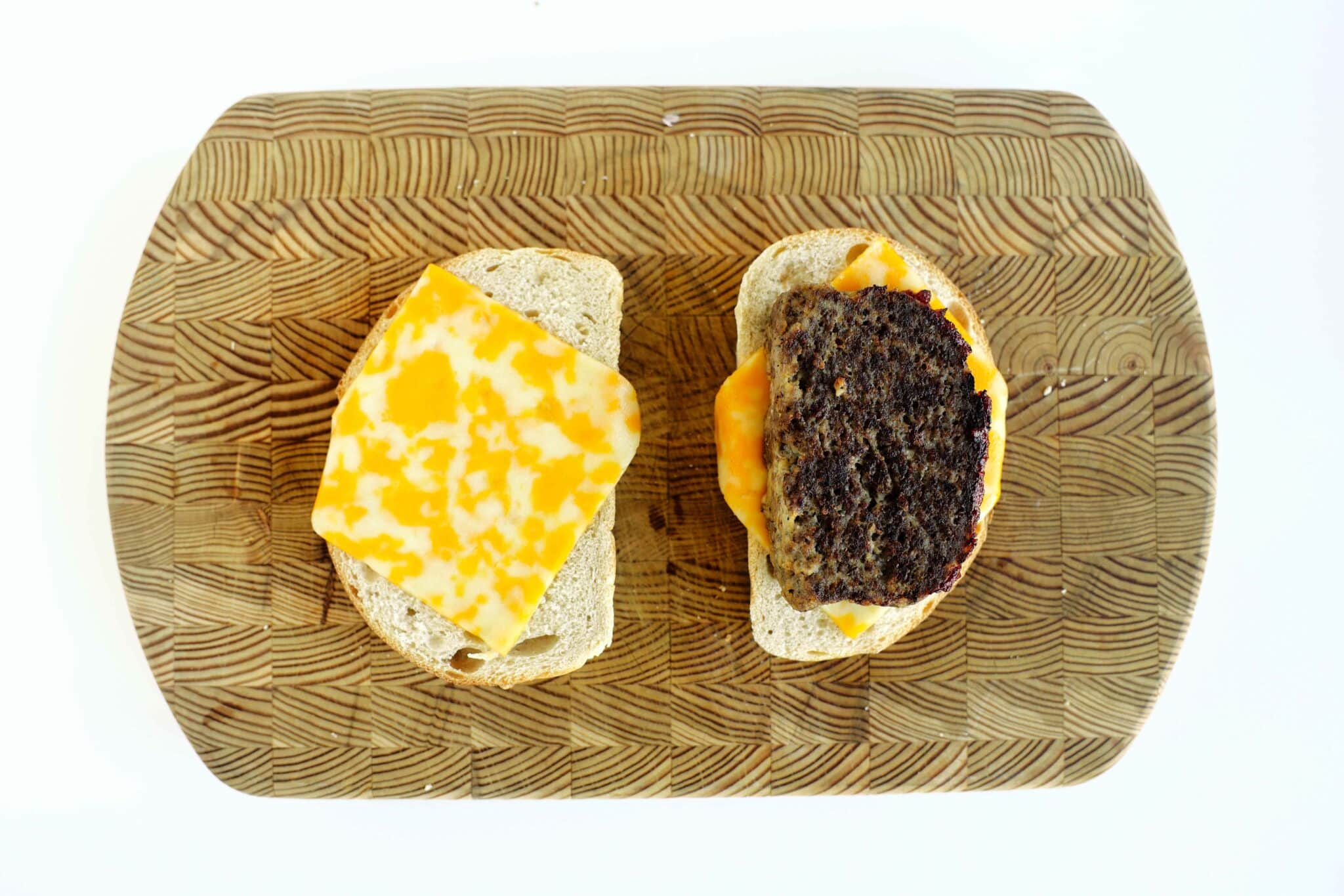 Meatloaf Sandwich (Best Leftover Meatloaf Sandwich + Sauce)